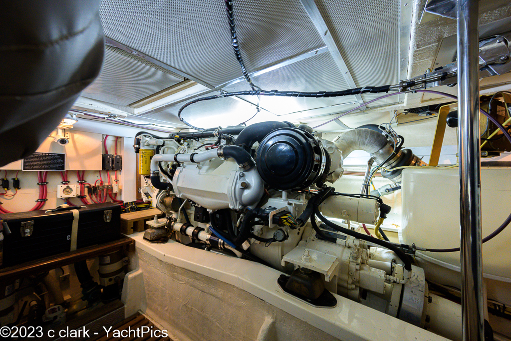 2006 43SX Grand Banks Eastbay "Synergism II"