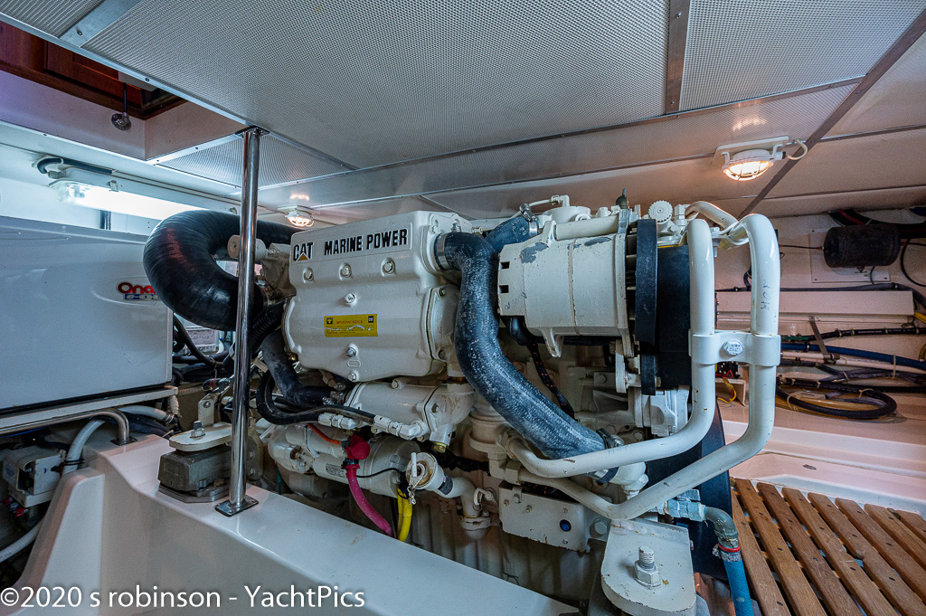 Beluga_Engine_Room4.jpg